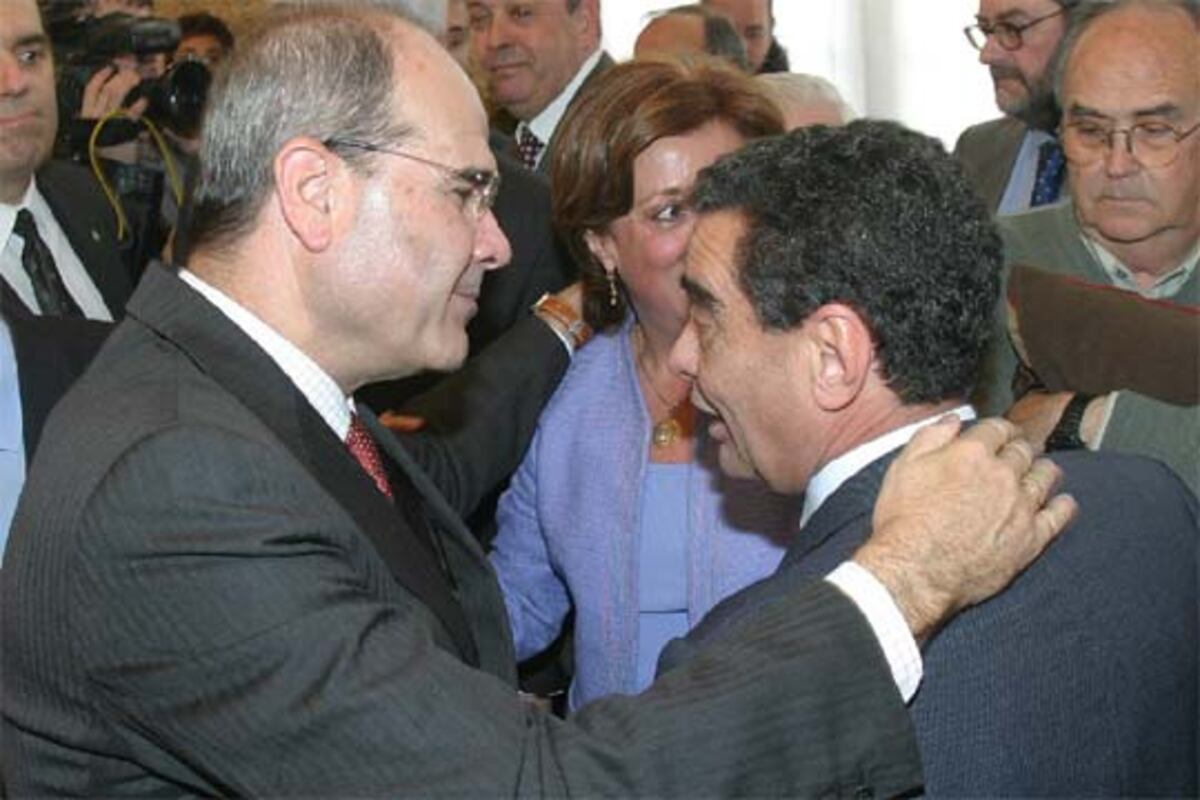 Augusto Delkáder y Manuel Chaves | Sociedad | EL PAÍS