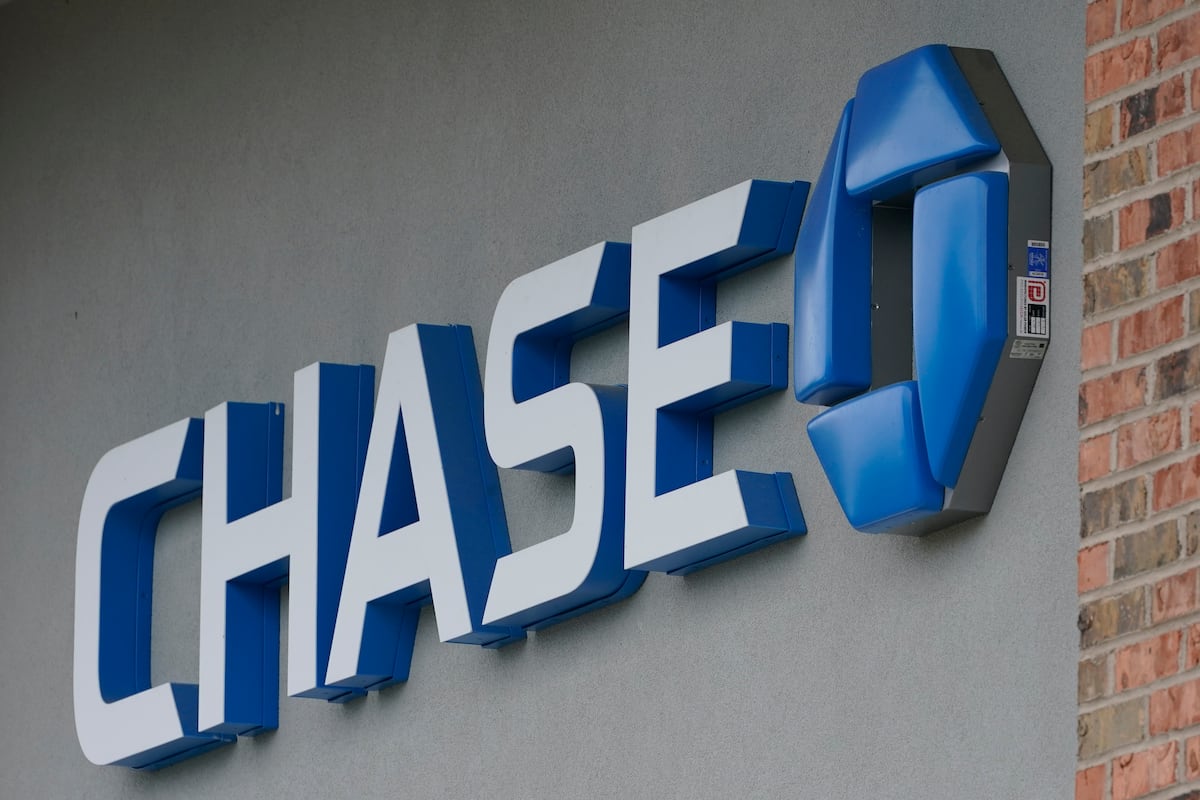Unexplained outage at Chase Bank leads to interruptions at Zelle ...