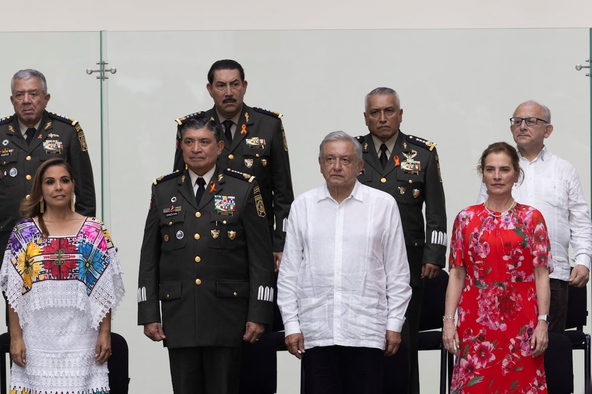 López Obrador inaugura el aeropuerto militar de Tulum y hace un llamado a que en México haya una ...