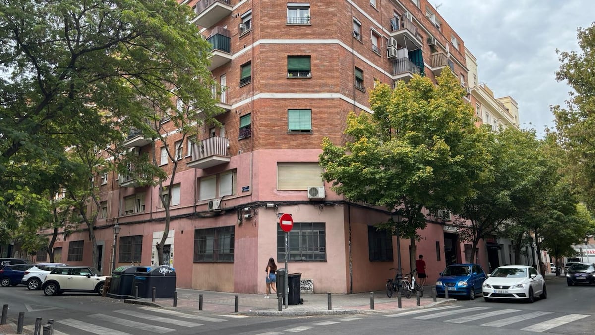 El Ayuntamiento lleva cinco meses sin cerrar un hotel cápsula ...