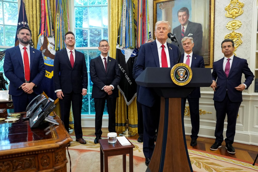 Trump decides that the United States has entered into war with the drug ...