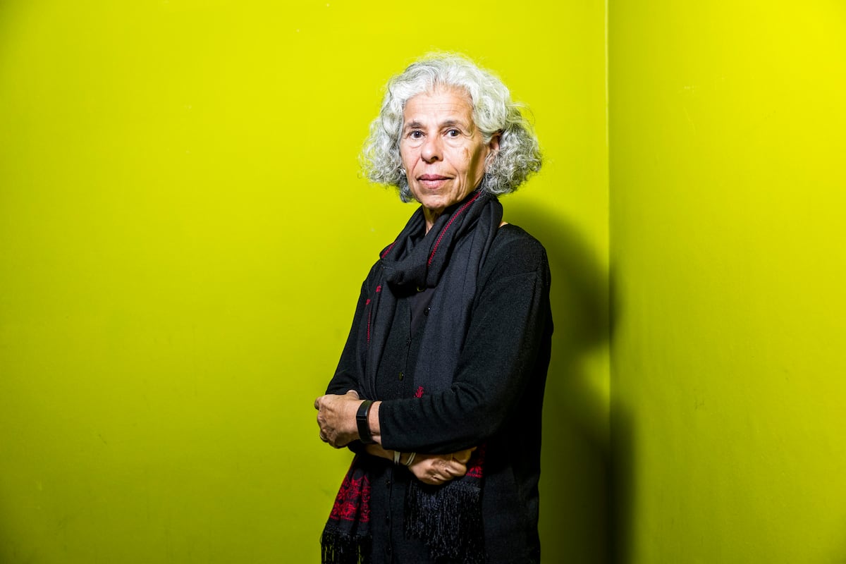 Haifa Zangana, activista política: “Para aliviar la crisis humanitaria ...