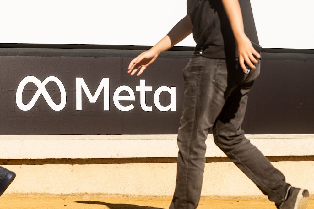 Meta announces 10,000 new layoffs and the cancellation of non-priority ...