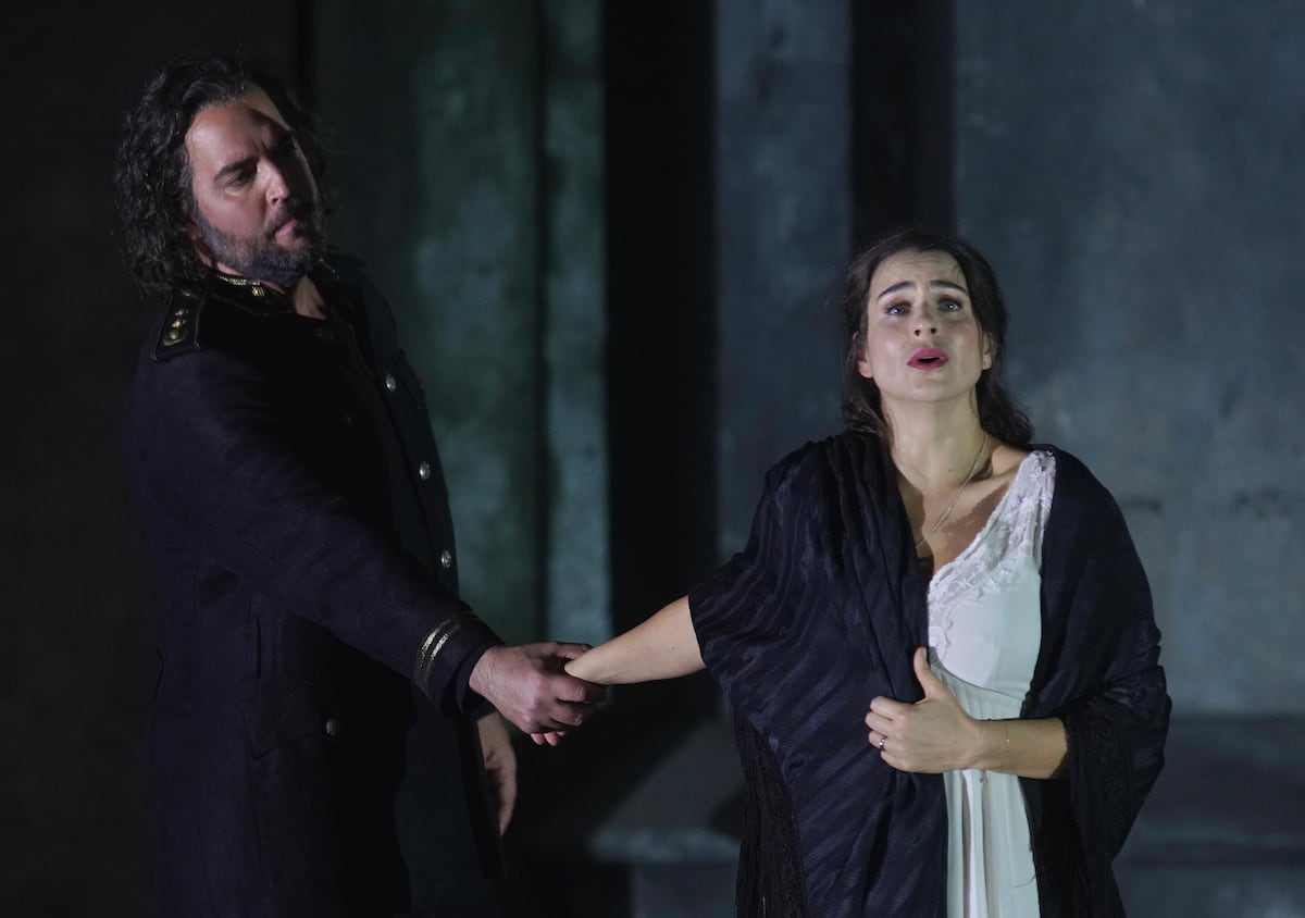 Asmik Grigorian realza la grandeza de Desdémona sobre el escenario del Teatro Real | Cultura ...