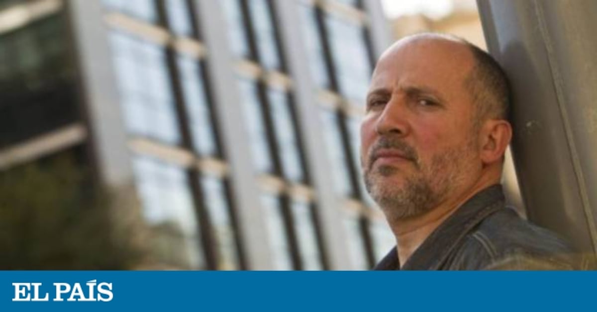 'Hoy he dejado la fábrica', de David Monteagudo: Adiós terror, hola barrio | Babelia | EL PAÍS