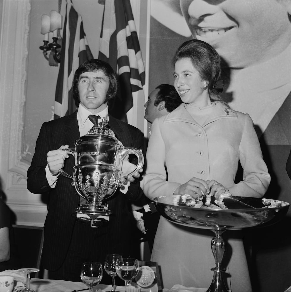 Jackie Stewart, historia de “un pobre idiota” que se convirtió en héroe ...