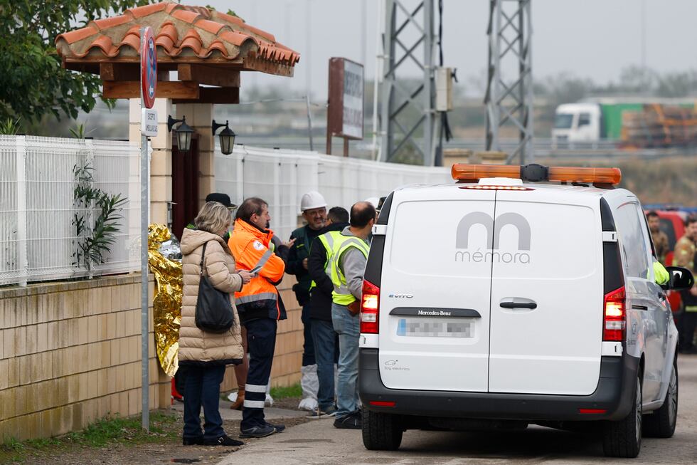 At least 10 dead in fire in Spanish nursing home | Spain | EL PAÍS English
