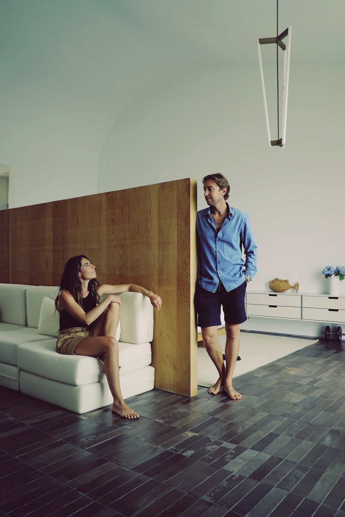 La casa gallega de Gabriel Chipperfield y Laura de Gunzburg, un hogar ...