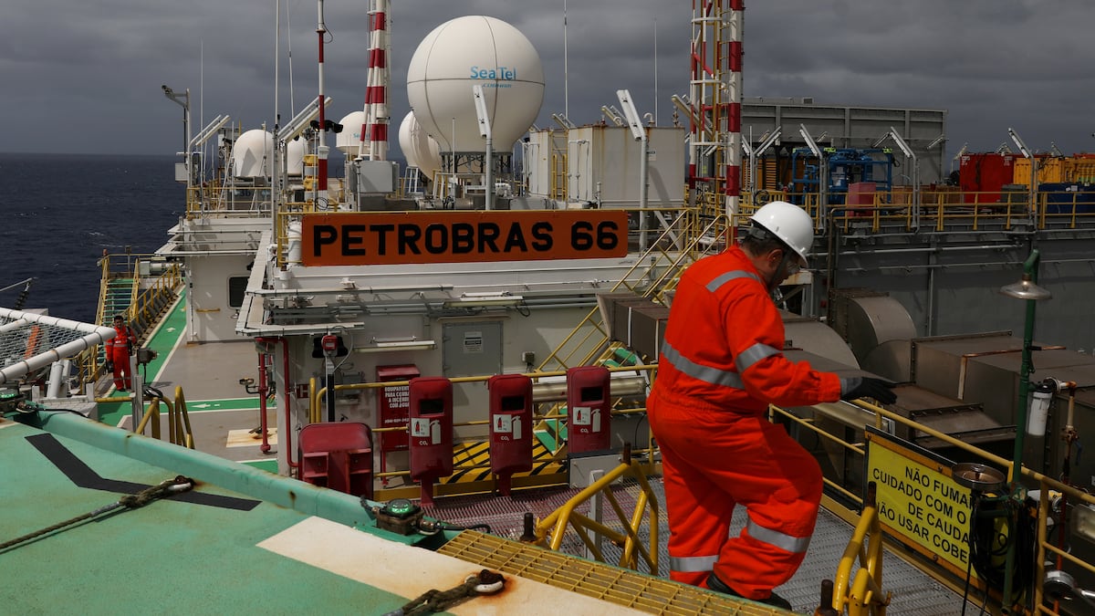 Brazil holds oil auction just as climate summit comes to an end ...
