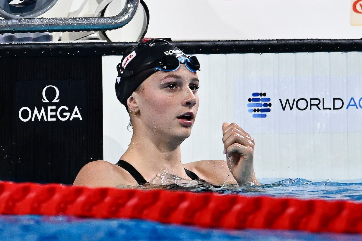 Summer McIntosh rompe el récord mundial de los 200 estilos que ...
