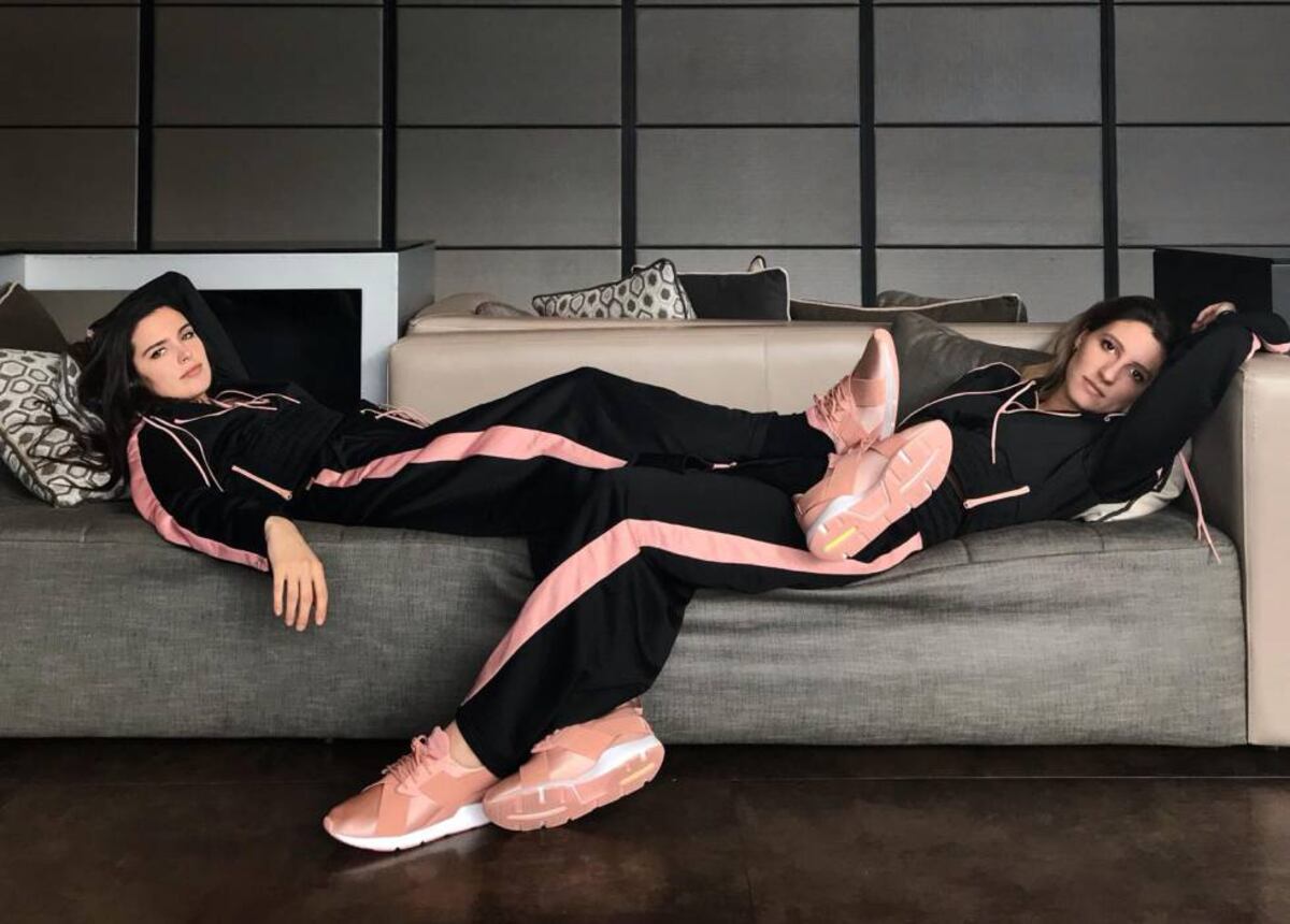 Devermut, las 'YouTubers' “bolleras de cuna” que luchan por visibilizar ...