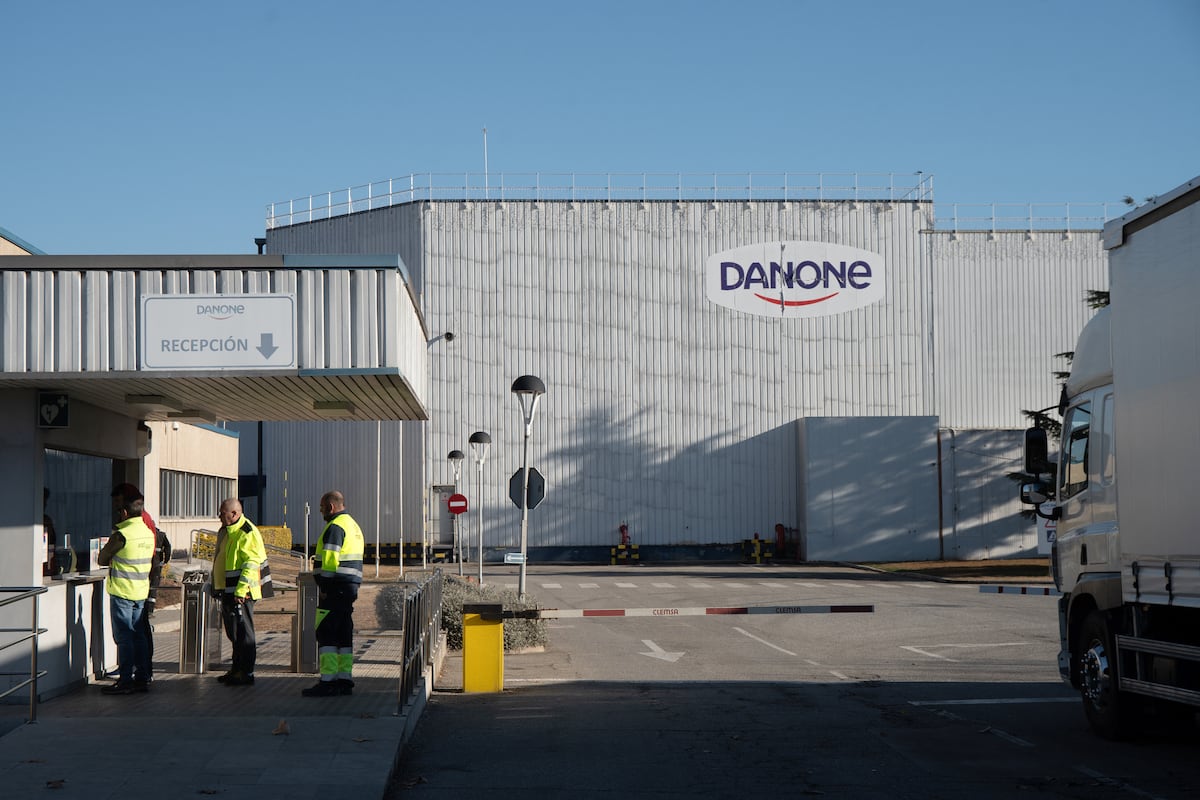 El empuje de las marcas blancas daña a Danone | Negocios | EL PAÍS