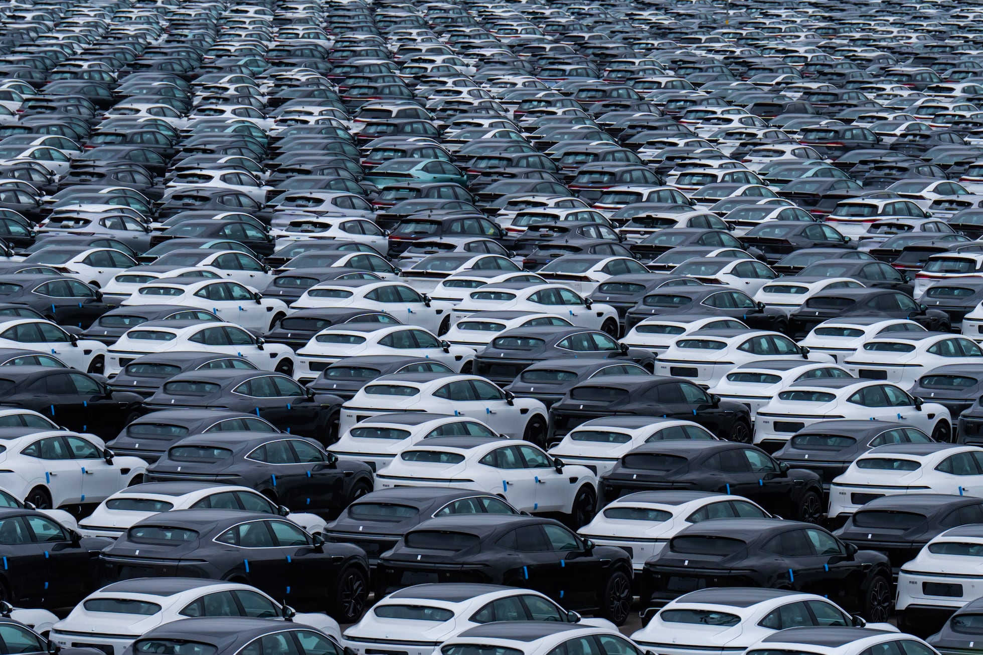 Cars, plastics, and even clothes: Is a world without fossil fuels ...