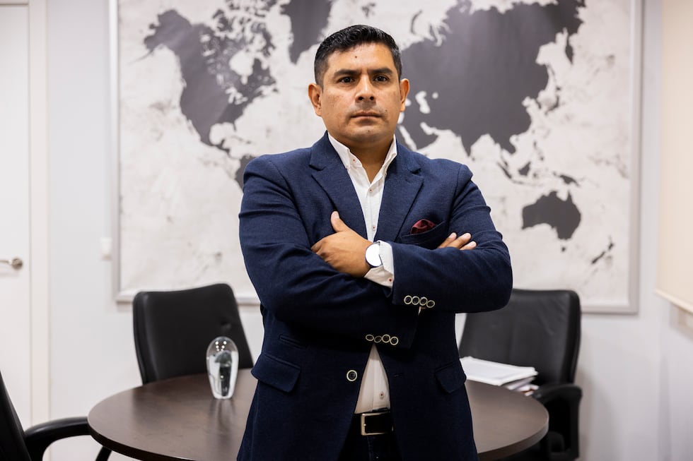 Dahud Hanid Ortiz: Signed: ‘The Horrible Human Being.’ The story of the ...