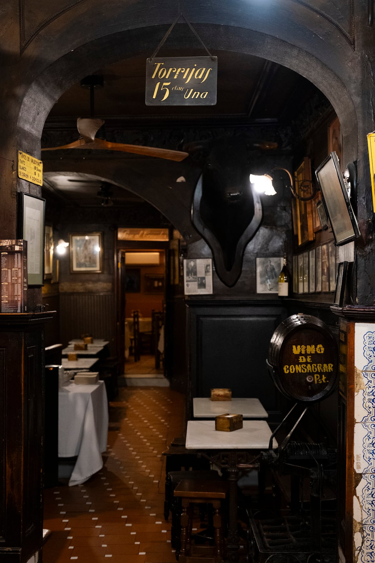 Las cinco tabernas más antiguas de España | Gastronomía: recetas ...