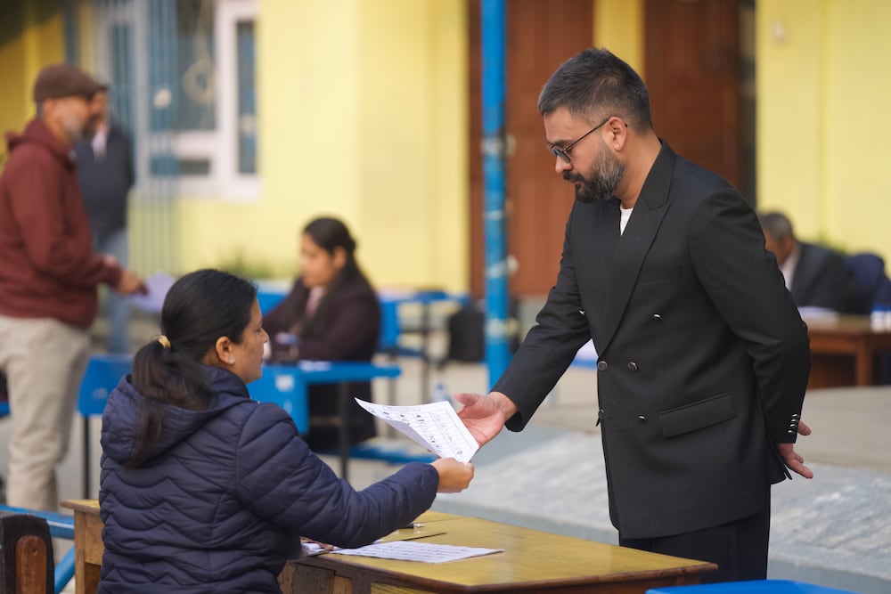 Los jóvenes de Nepal acarician una victoria histórica en las urnas: el ...