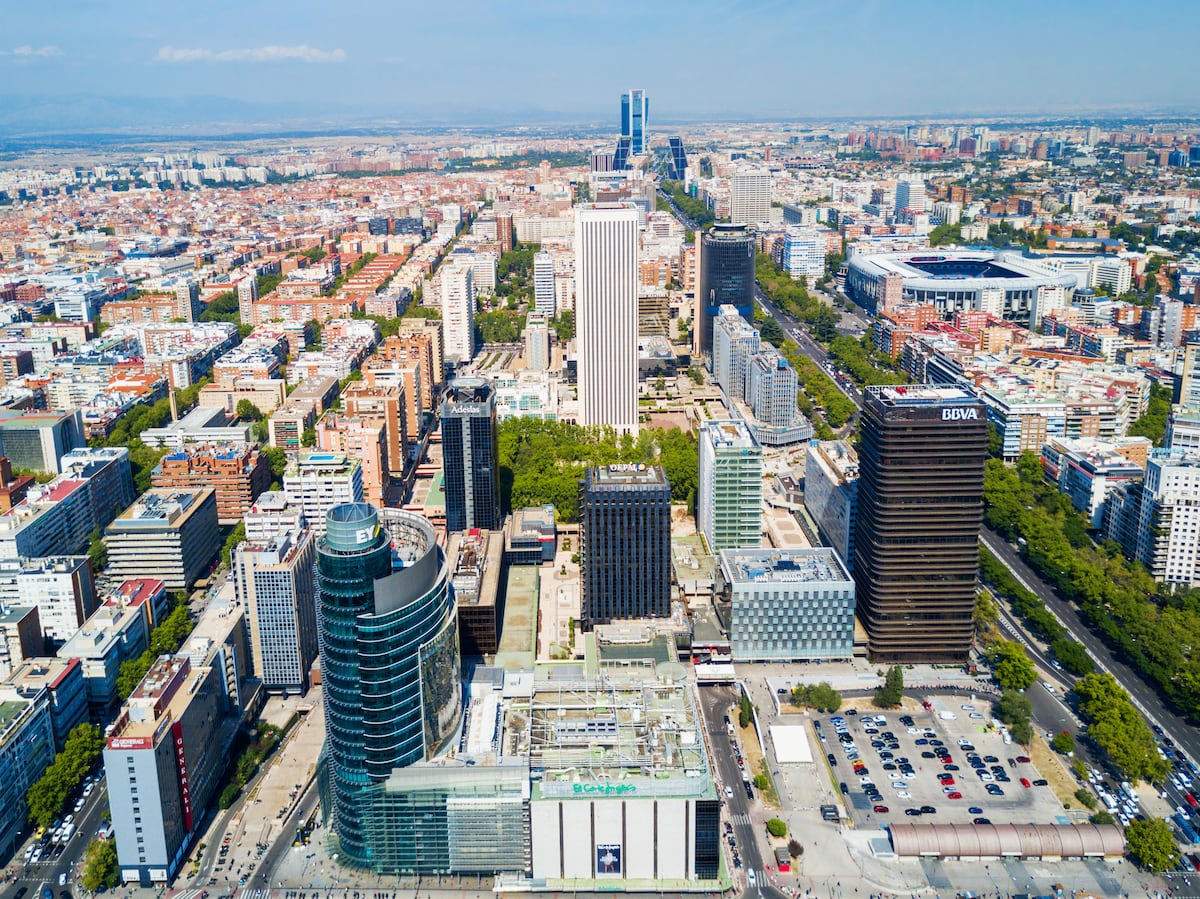 La torre de Oiza merece una plaza | Noticias de Madrid | EL PAÍS