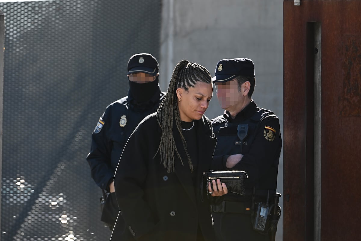 Putellas, Paredes, Codina, Ecube y la manada (buena) de Jennifer ...