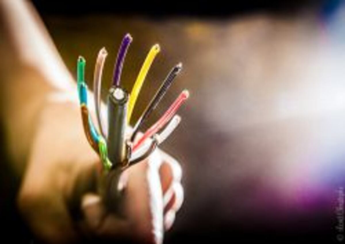 El líder francés del cable enseña a Ono el camino de la Bolsa ...