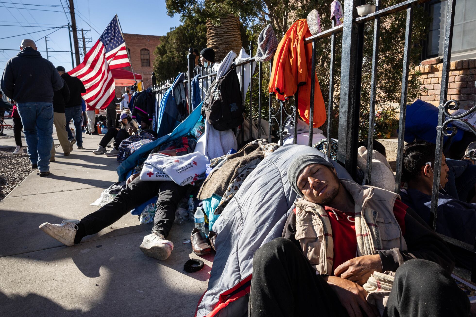 Los refugios de migrantes, también en la mira de Trump y sus aliados ...