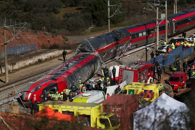 High-speed train crash in Spain: A fatal accident in 20 seconds | Spain ...
