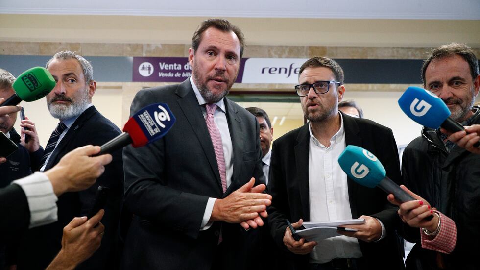 Renfe pide a Talgo la cabeza del máximo responsable del mantenimiento de los trenes con averías ...