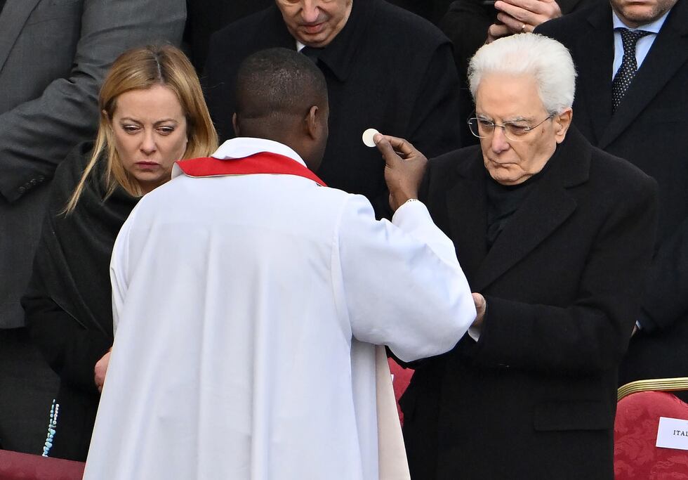 Ratzinger: El funeral del papa Benedicto XVI, en imágenes | Fotos ...