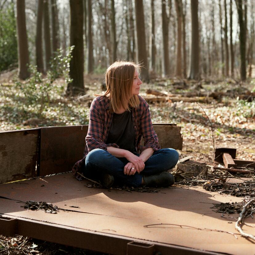 ‘Lives Outgrown’: Beth Gibbons abdicó de su reino: la voz de Portishead ...