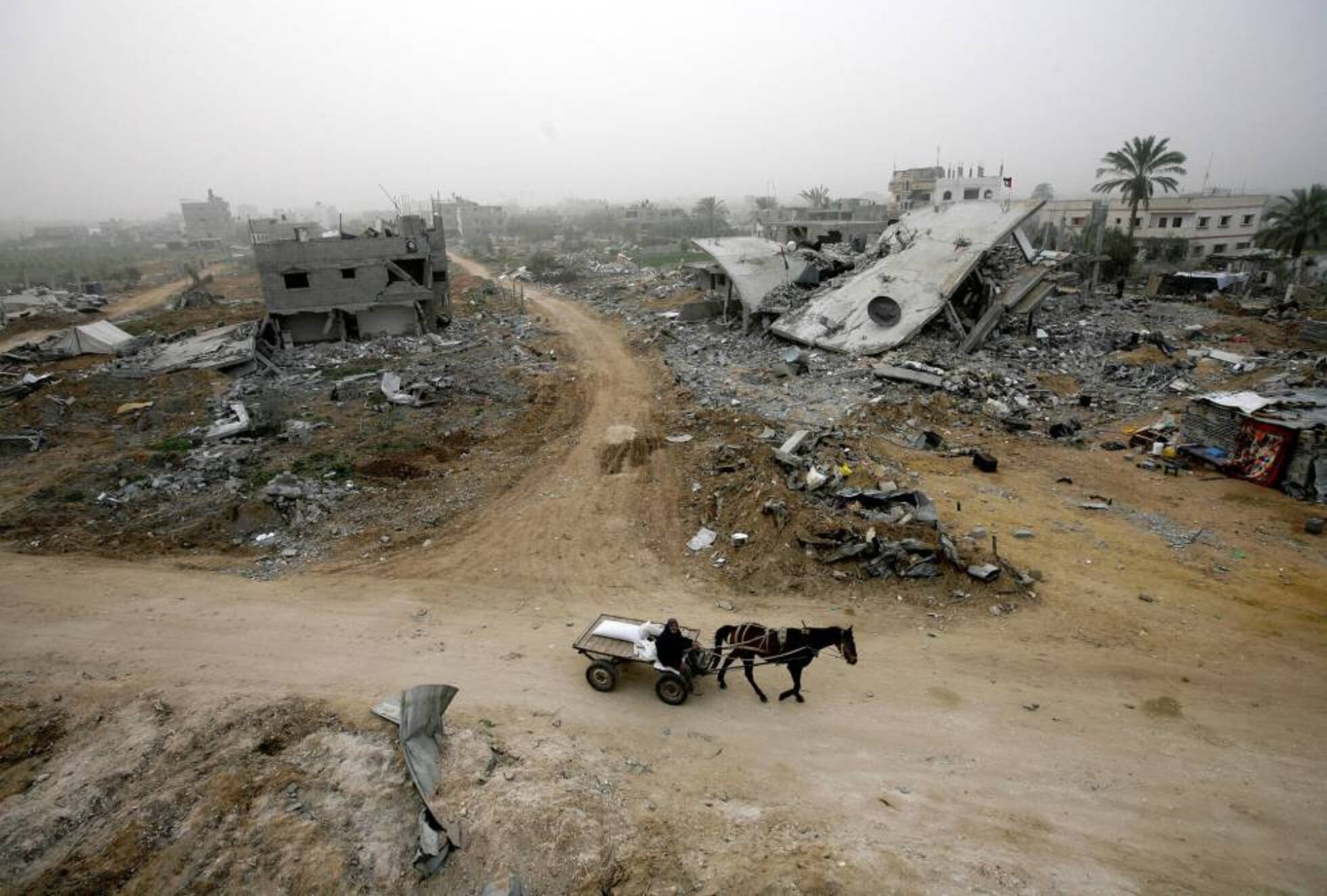 Las imágenes realizadas por Yannis Behrakis | Fotos | Internacional ...