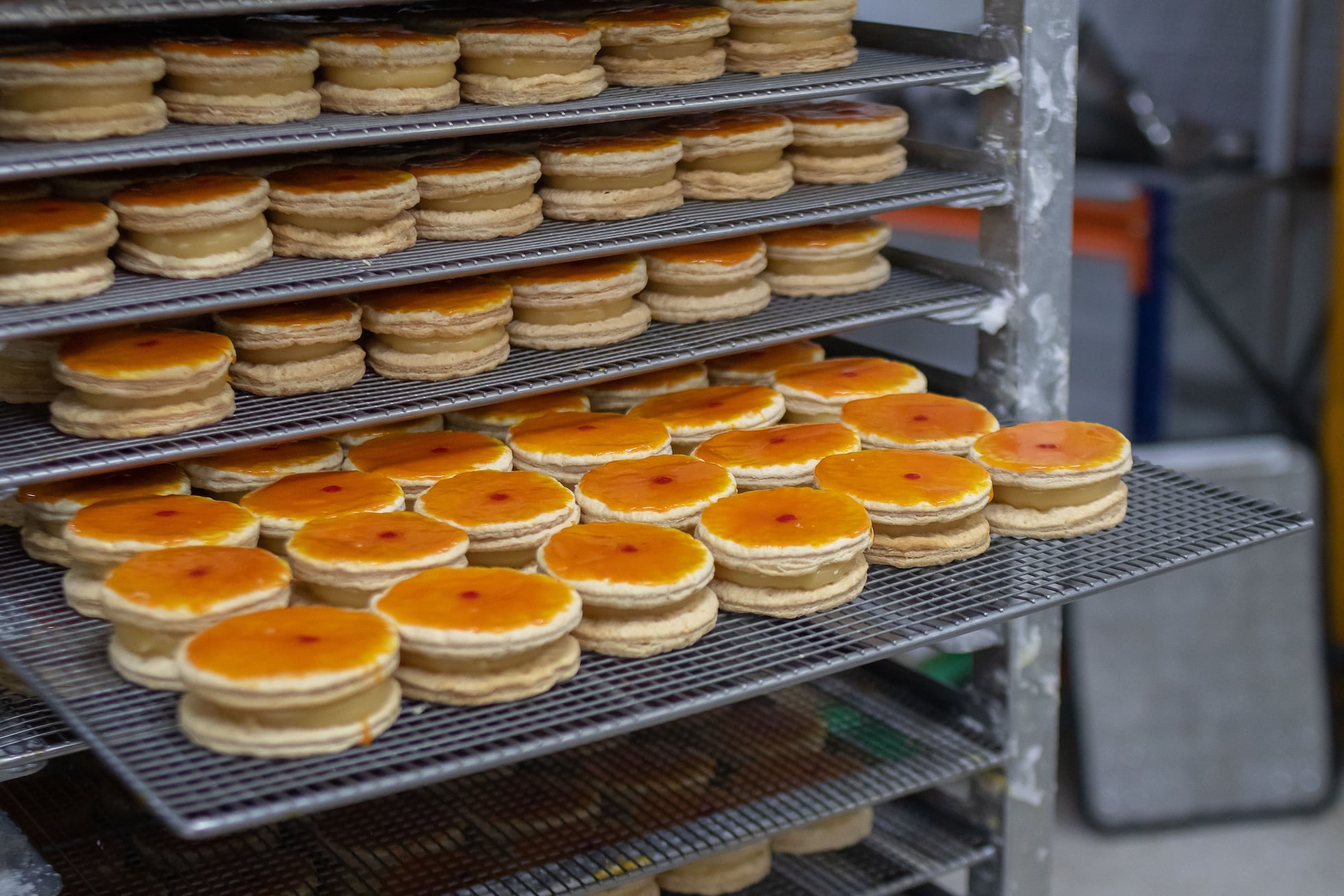 Tortas locas, los dulces de Málaga para perder la cabeza | El Comidista ...