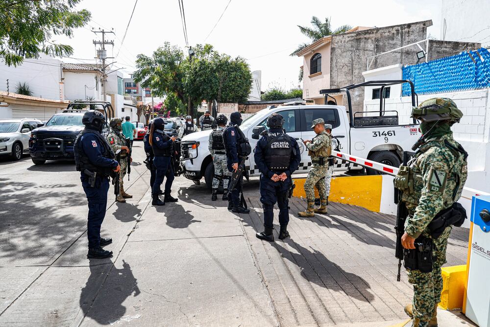 Mexico struggles to contain escalating violence in Sinaloa ...