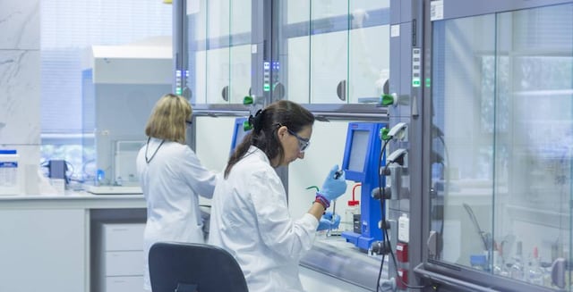 Farmaindustria: “El sector supone el 20% de la I+D industrial en España ...