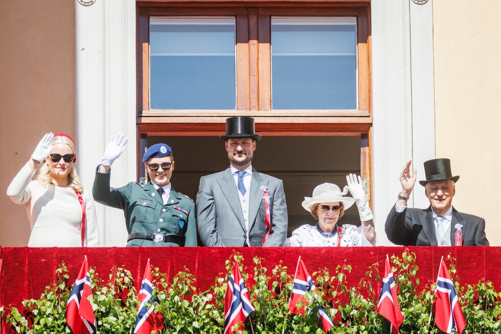 El rey Harald de Noruega ‘limpia’ la web de la casa real: se esfuma ...