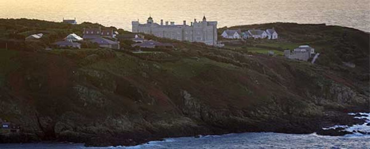 La mansión de los Barclay, en la isla de Sark | Domingo | EL PAÍS