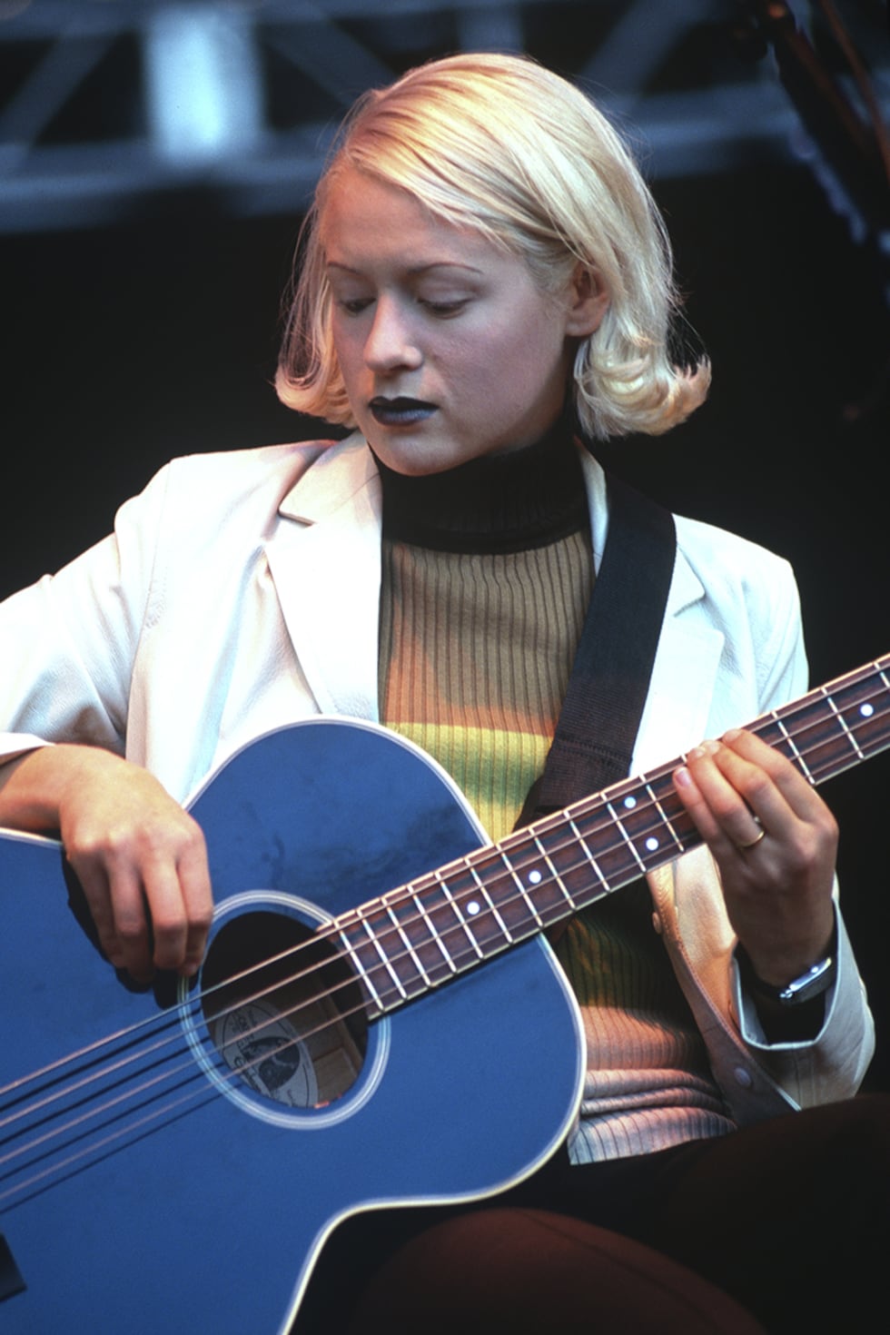 Why The Smashing Pumpkins’ bassist disappeared without a trace ...