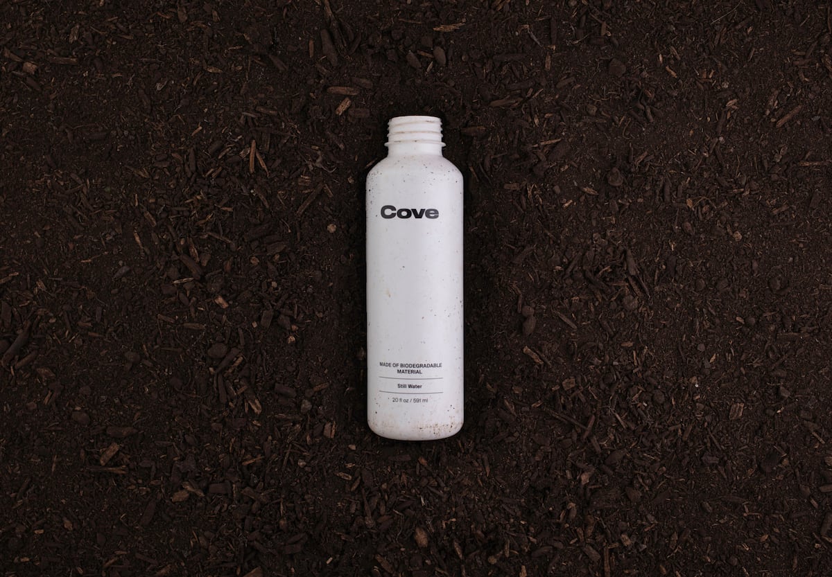 Agua y envases biodegradables, compostables, reciclables… | Del tirador ...