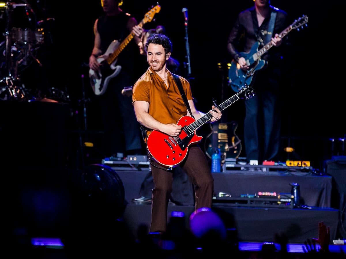 Kevin Jonas confiesa que perdió “casi todo” su dinero tras la ruptura ...