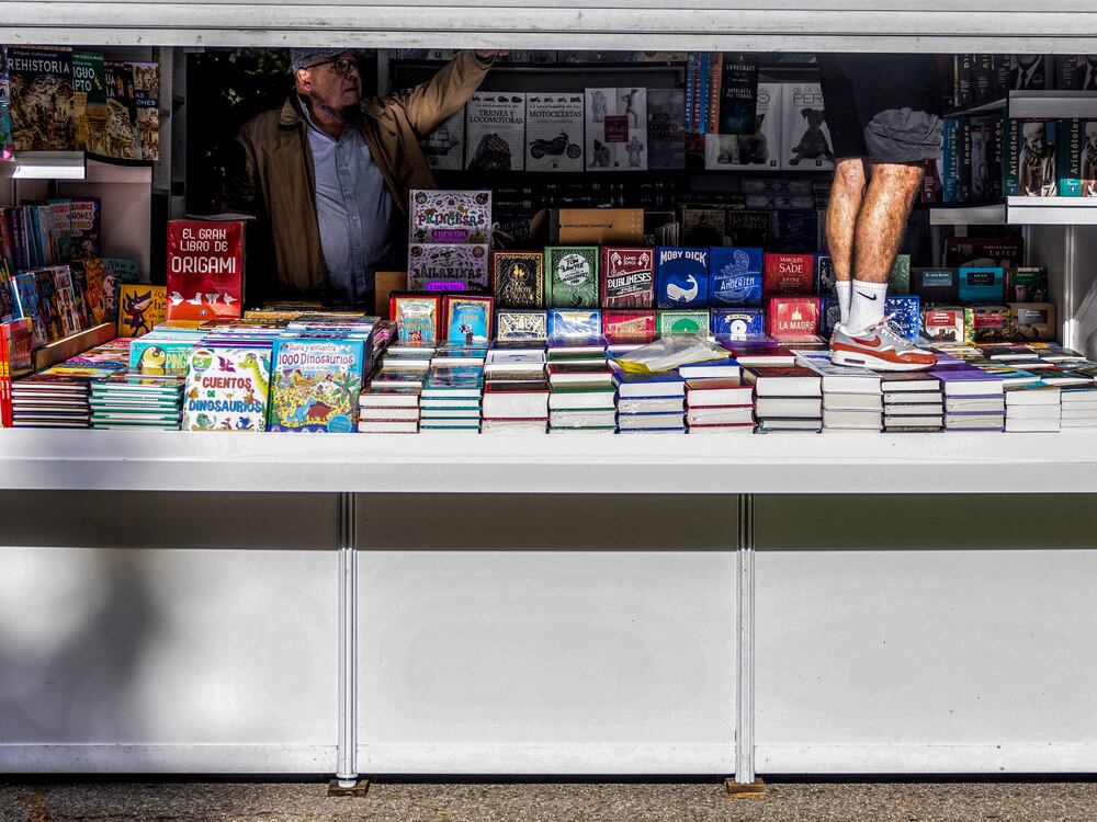 Science analyzes 150 years of literature: How fiction has reinforced ...