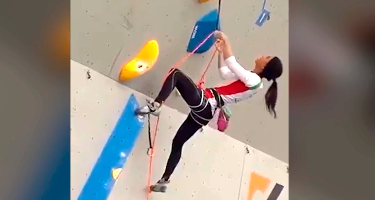 Elnaz Rakabi: Iranian climber who competed without headscarf returns to ...