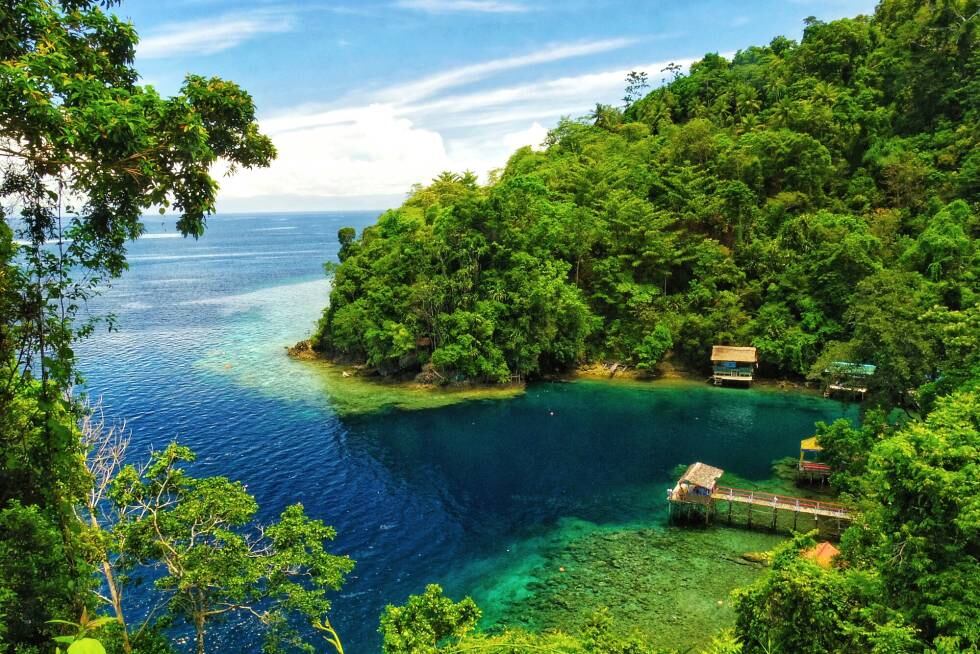 Blue eyes, foreign words: The legacy of a Spanish vessel shipwrecked in ...