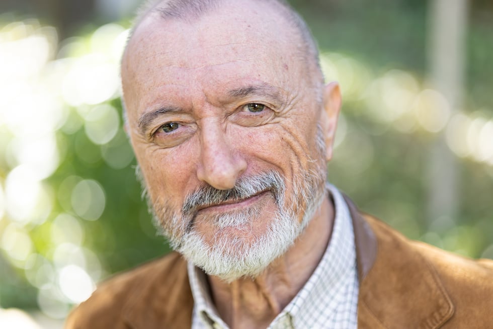 Arturo Pérez-Reverte, escritor: “La izquierda actual tiene una ...