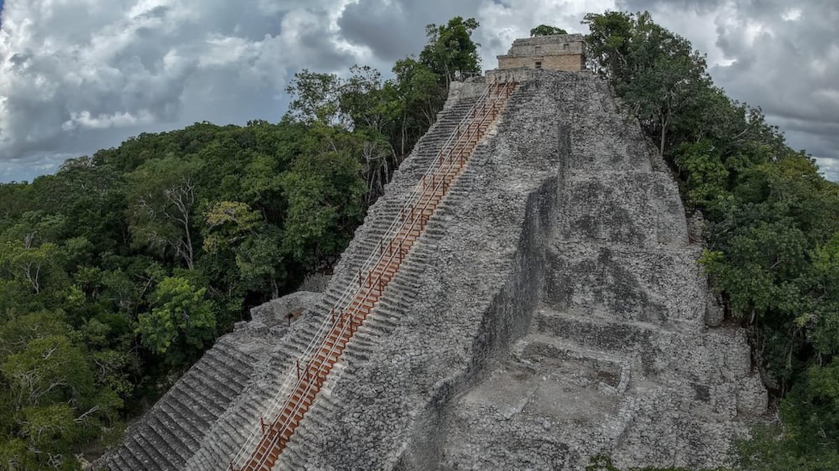 México reabre el ascenso a la pirámide maya de Nohoch Mul en Cobá, la ...