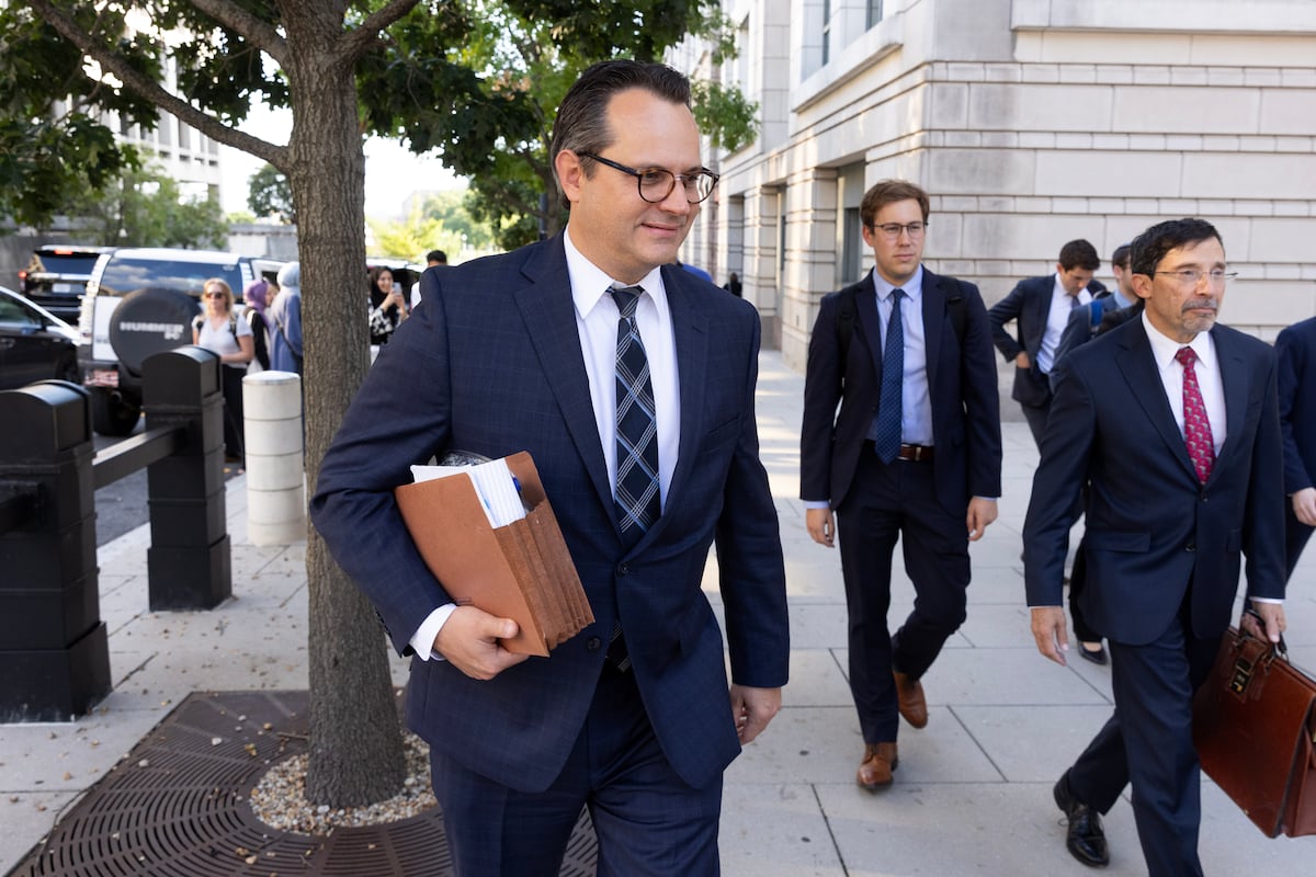 DuckDuckGo founder says Google’s phone and manufacturing partnerships ...