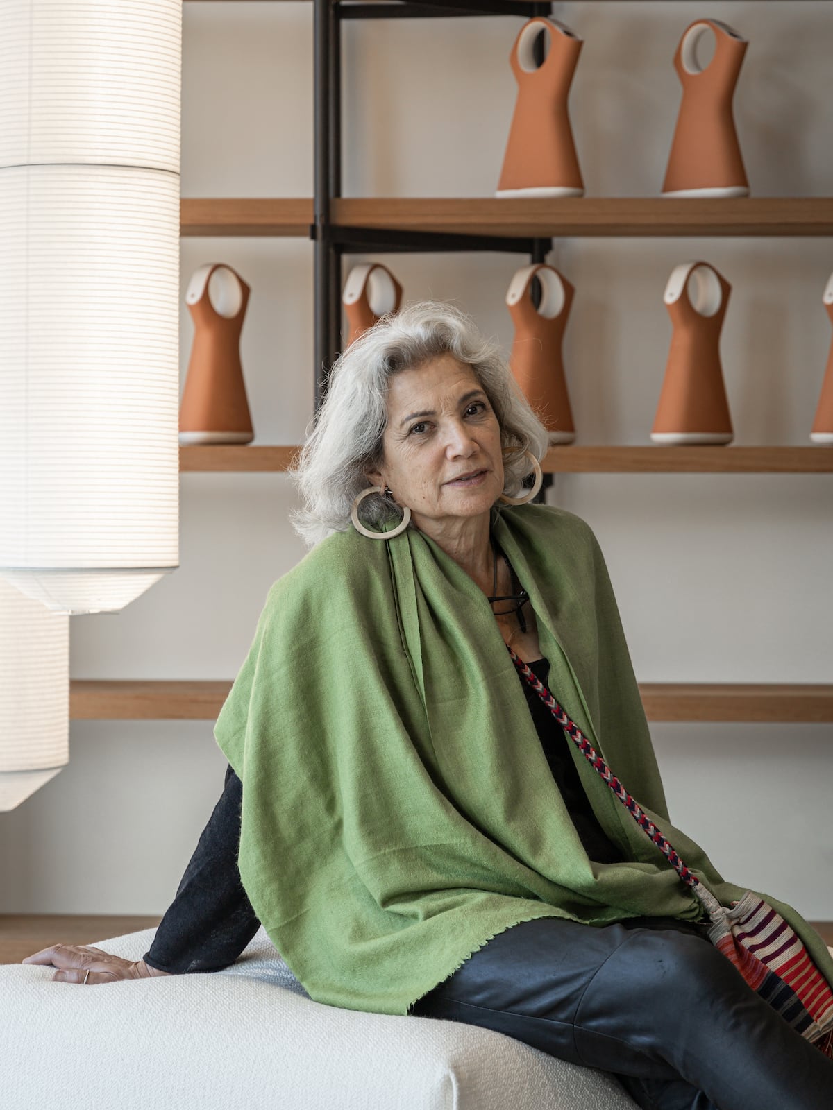 Carme Pinós: “Los libros dan alma a las casas, hablan de las personas ...