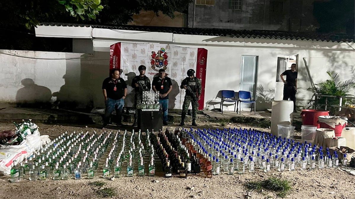 Alcohol adulterado: Colombia se incauta de 100.000 botellas de licor al ...