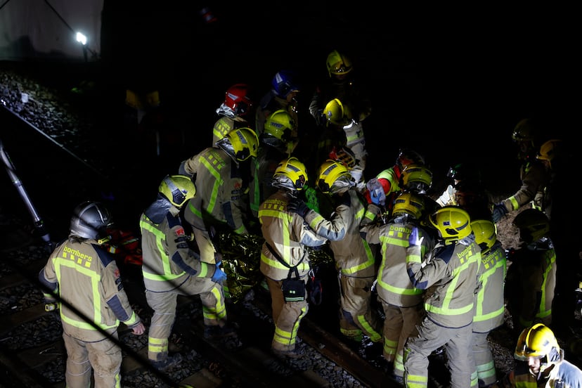 El accidente del tren de Rodalies, en imágenes | Fotos | Noticias de ...