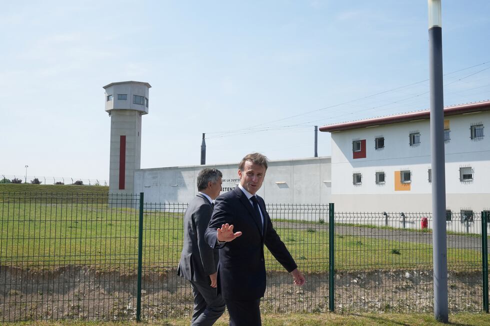 Overcrowding, attacks, and escapes: French prison system nears collapse ...