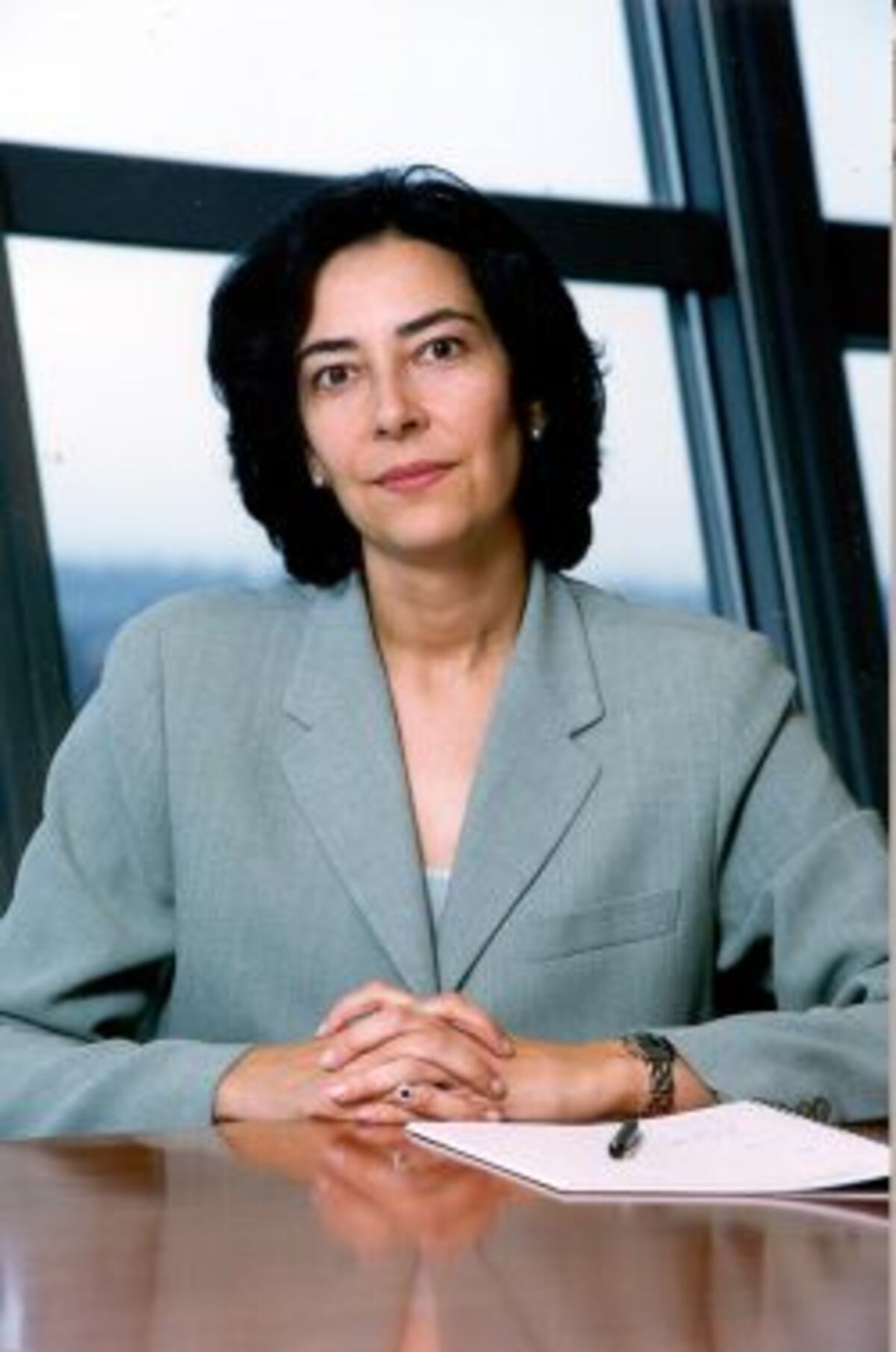 Elena Gil sale del consejo de Jazztel por el escándalo de las tarjetas ...