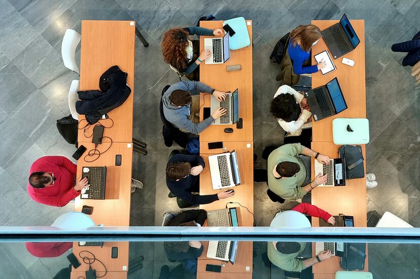 La UNIA lanza el primer máster en inteligencia artificial aplicada al ...