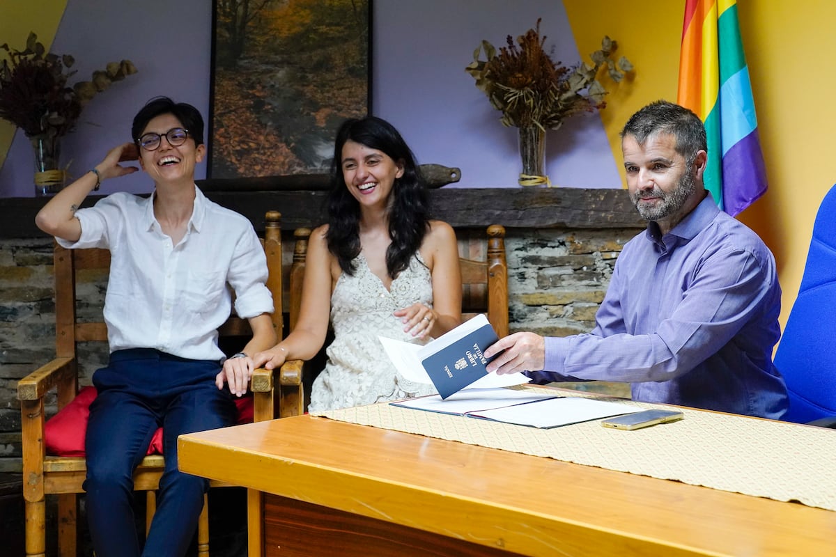 Guadalajara: Campillo de Ranas, the town in ‘empty Spain’ where love ...
